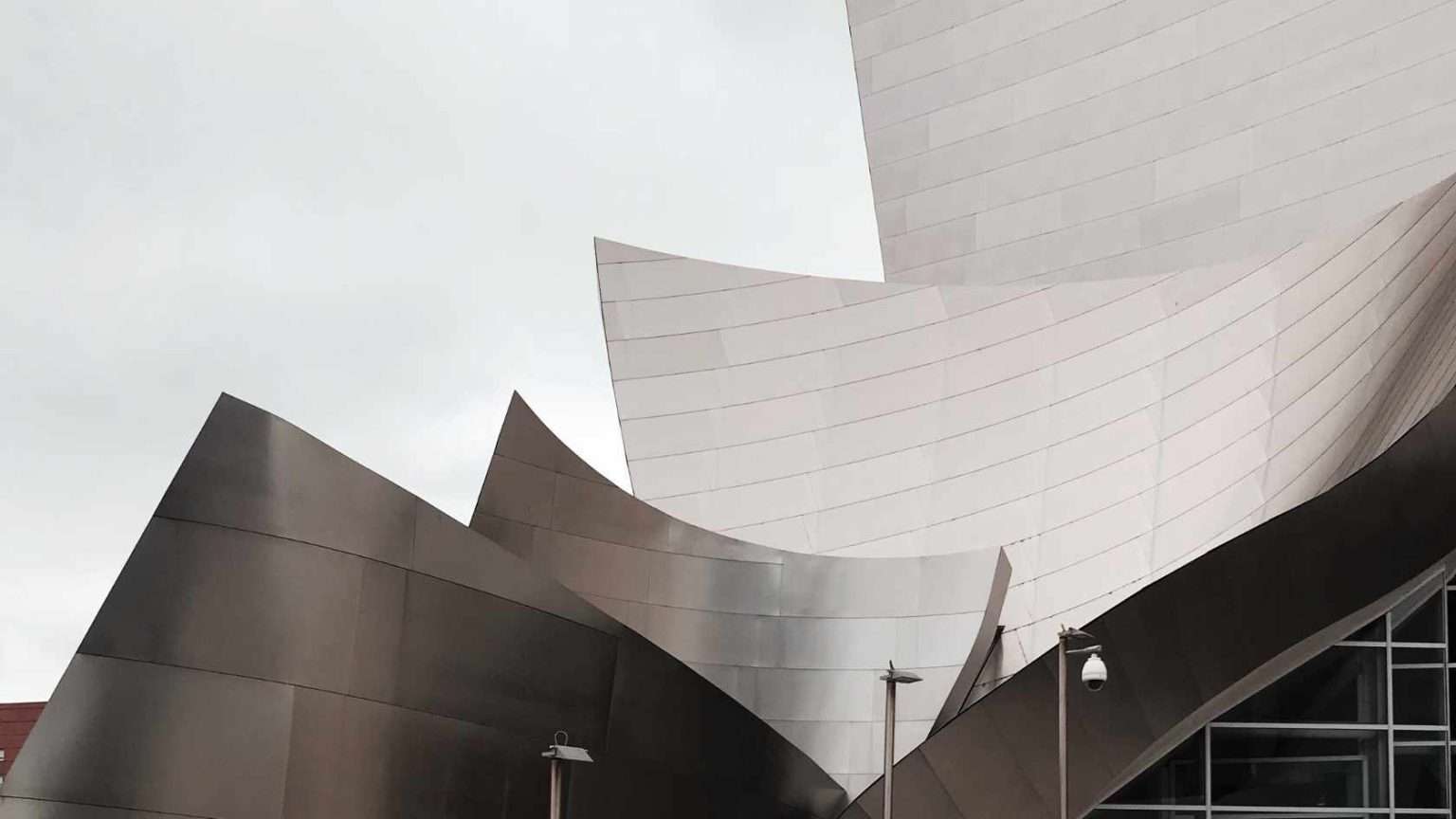 Bob Iger's Leadership Style and the Disney's Success - Hidayat Rizvi